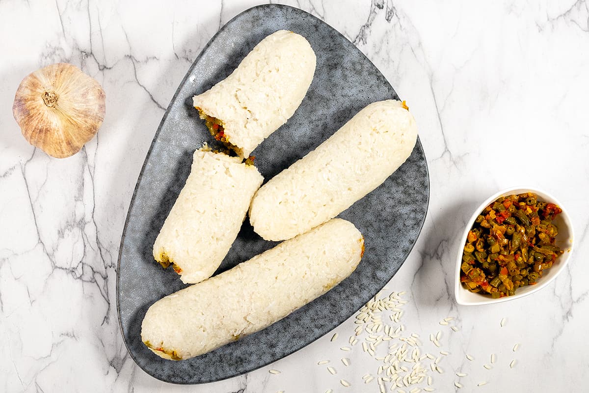 Vegetarian lemper – rice rolls with vegetables